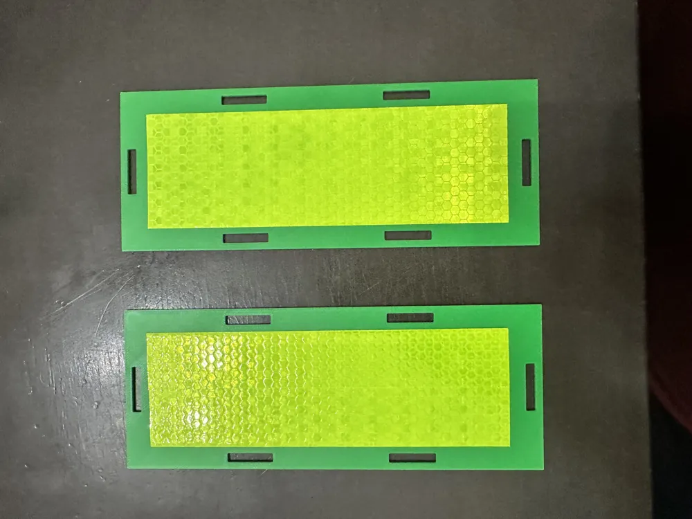Reflective Tape Plate (Conspicuity Tape) - Free 3D Print Model - MakerWorld