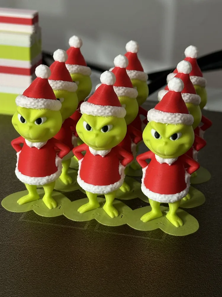 Petit Grinch Père Noël par 3DinPlastic MakerWorld : Téléchargez des ...