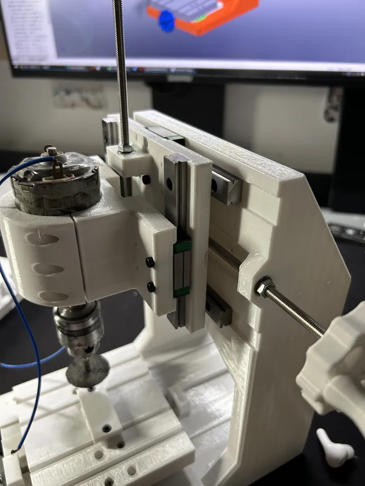 DIY全线轨迷你手动铣床 来自 Ming Chuang Model MakerWorld：免费下载 3D 模型