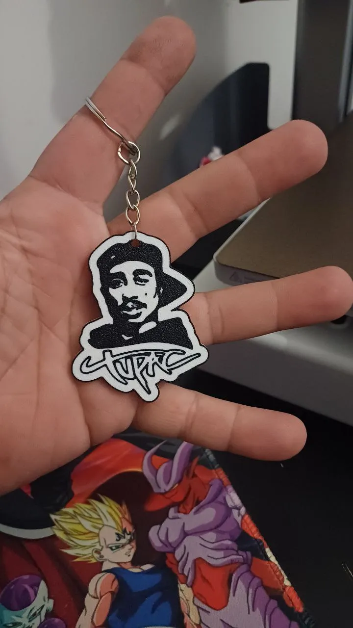 Tupac keychain by Cajo 3D - MakerWorld