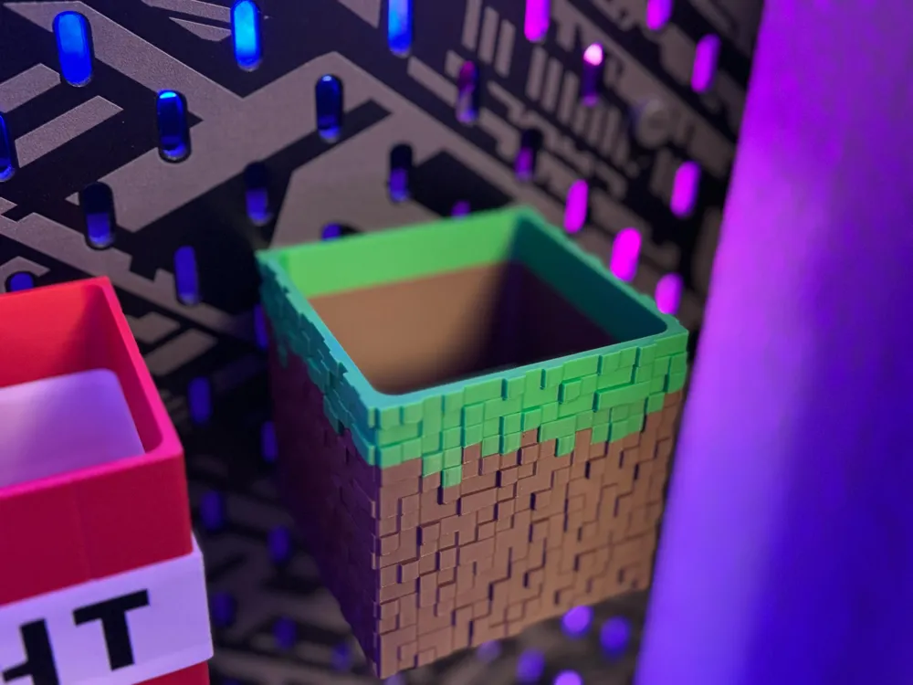 Skadis Container – Minecraft Grass Block by NiklasLP - MakerWorld