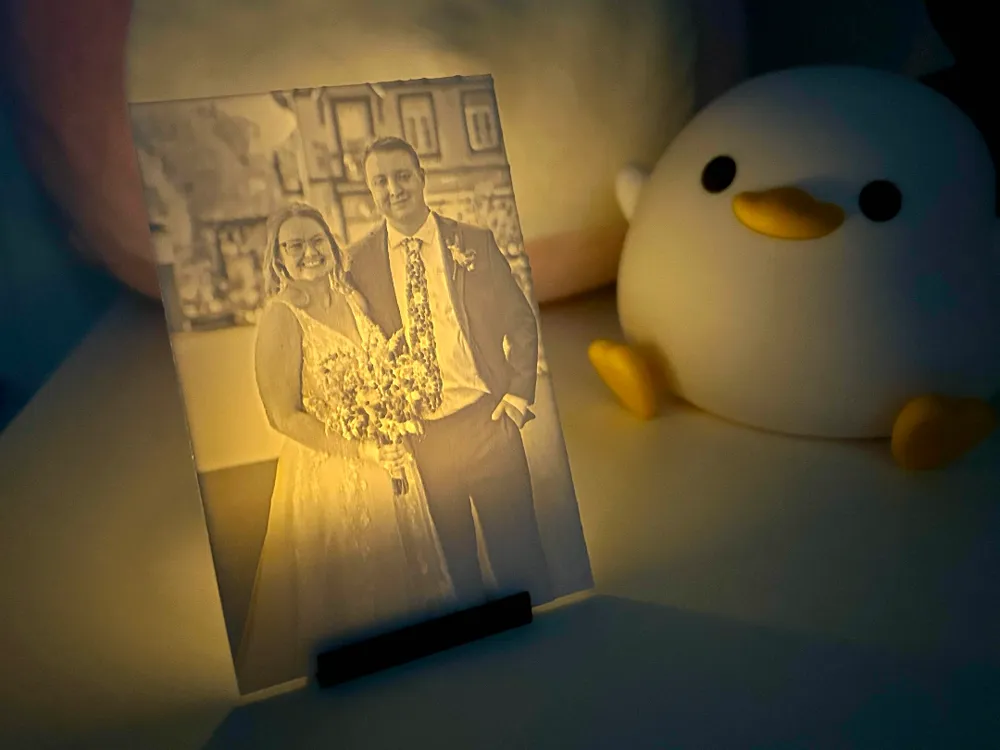 Small Lithophane Stand - Free 3D Print Model - MakerWorld
