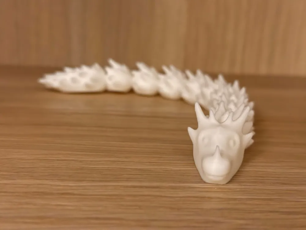 Spiky Articulated Dragon by rhenix - MakerWorld