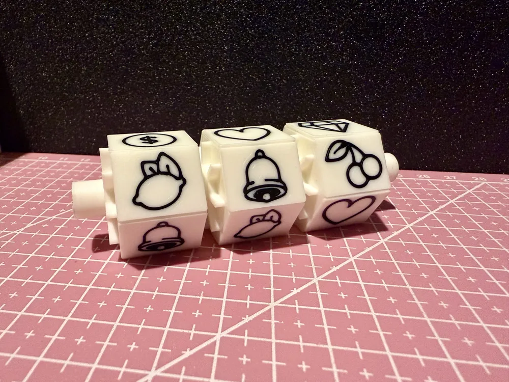 Mini Fidget Slot Machine by Layer Works MakerWorld: Download Free 3D Models