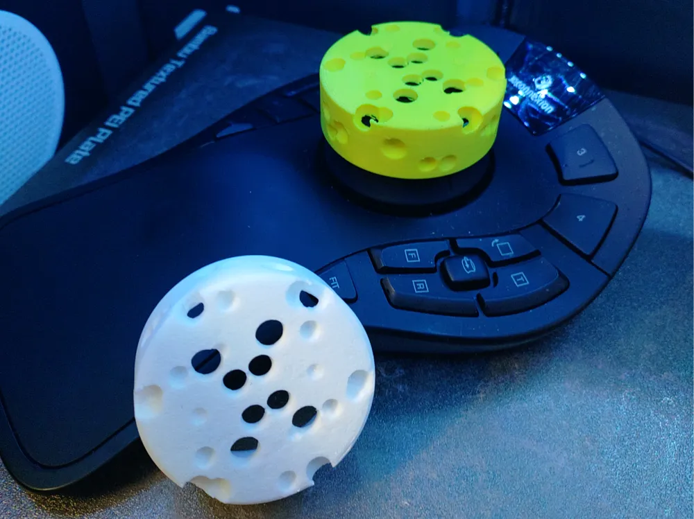 Space Mouse Cheese Knob by DK legion Labs - MakerWorld