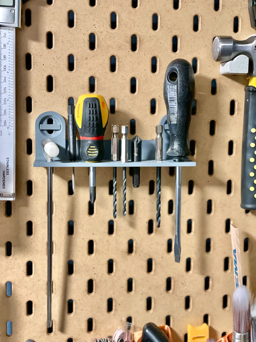 IKEA Skadis Bits Holder - T Clips by ZEE SOLO - MakerWorld