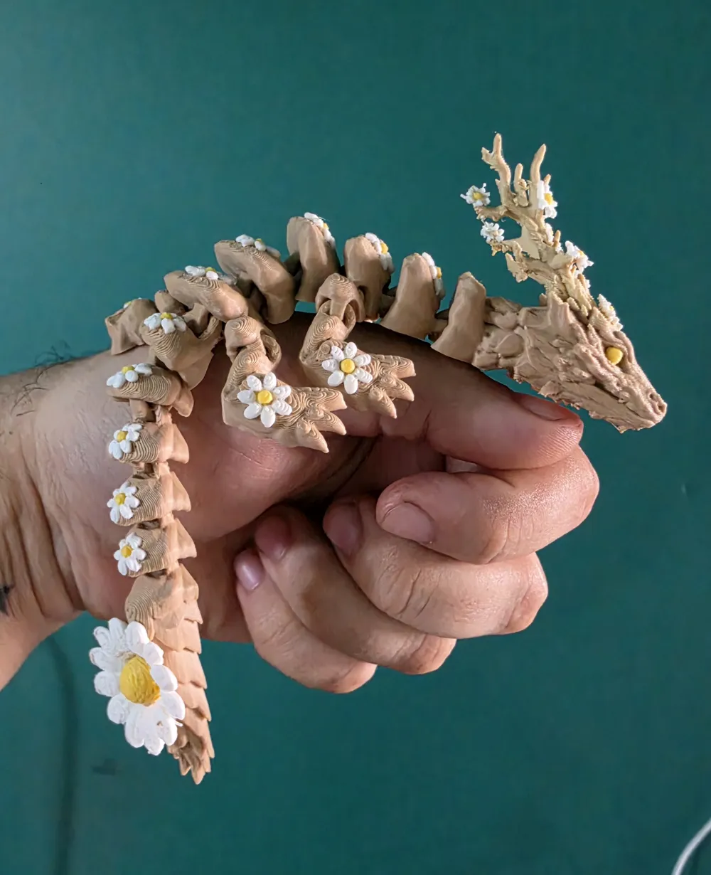 Articulated Daisy Dragon - Free 3D Print Model - MakerWorld
