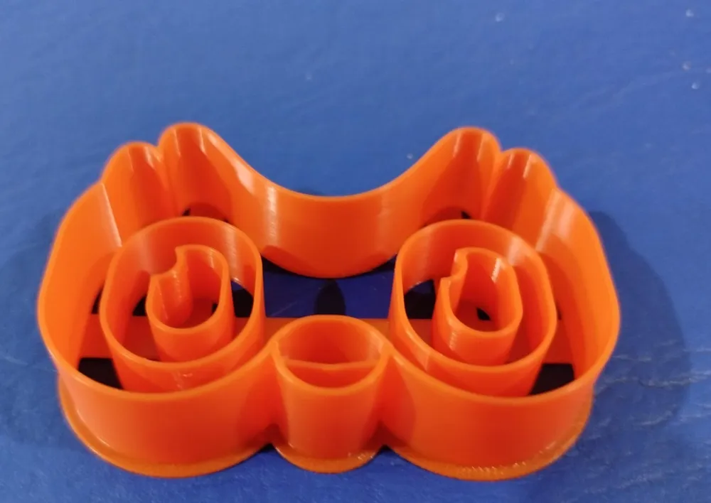 Cookie Cutter, Duolingo Eyes by luifa911 - MakerWorld