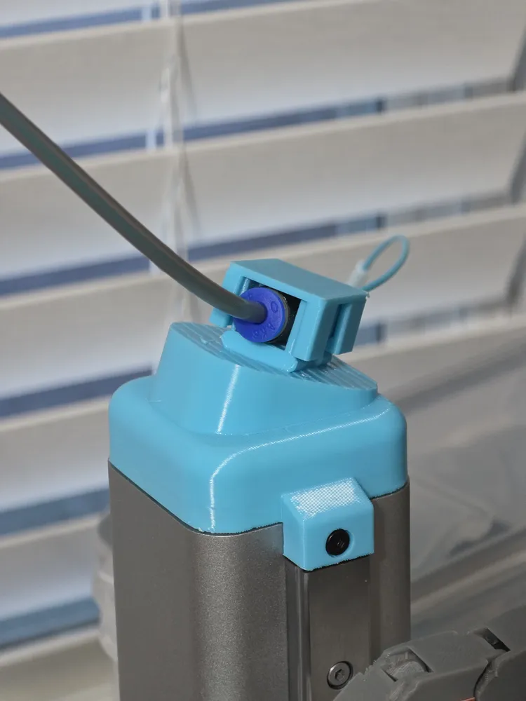 Bowden tube connector top mount for A1 mini - Free 3D Print Model ...