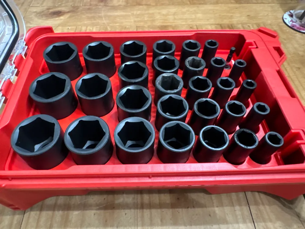 Milwaukee 1/2" 29PC Deep METRIC Socket Packout Ins by Balake MakerWorld ...
