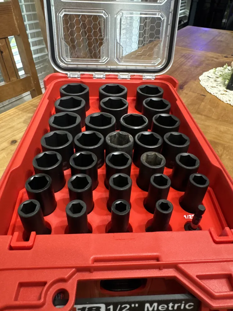 Milwaukee 1/2" 29PC Deep METRIC Socket Packout Ins by Balake MakerWorld ...