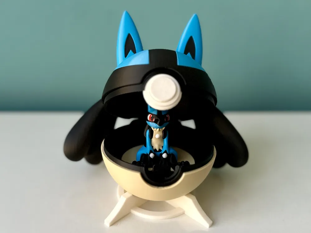 Lucario Ball - Pokemon - Pokeball Functional by Torikami MakerWorld ...