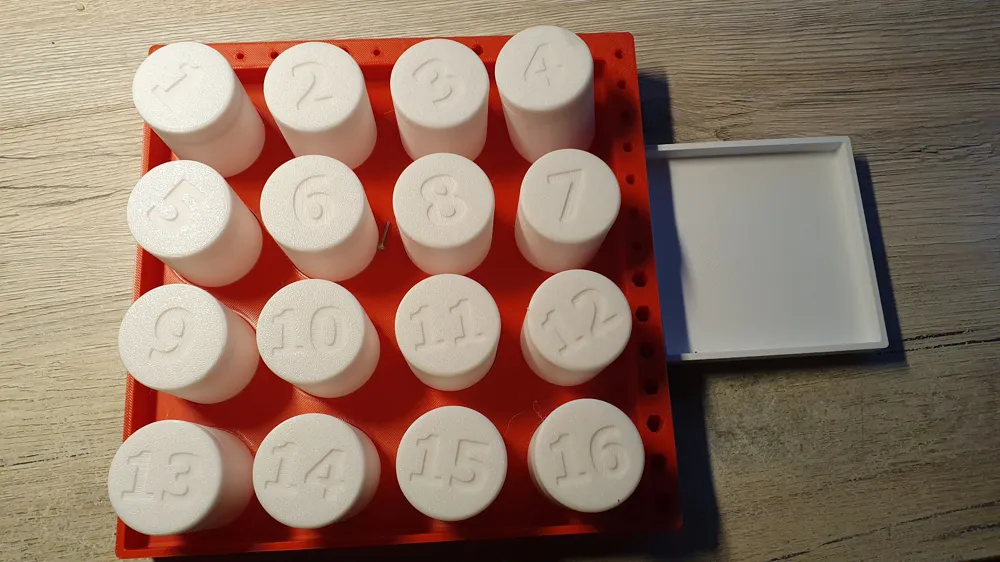 Screw Sorting Tray by Der Filamentschmelzer - MakerWorld