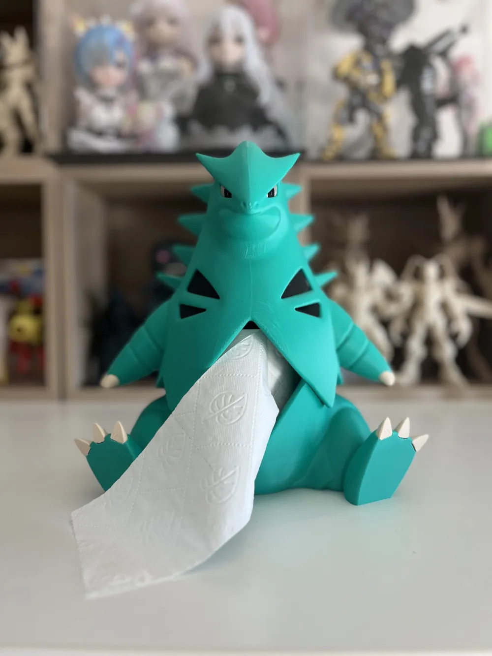 Menaje de Pokémon: Dispensador de pañuelos de Tyranitar - Modelo de ...