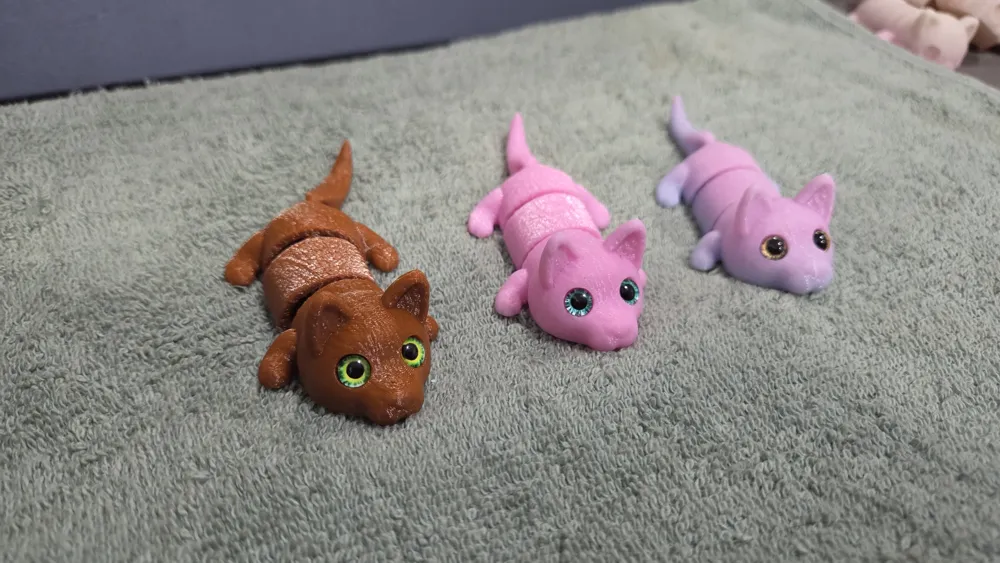 Articulated Dog - 6mm + 8mm glass eye compatible - Free 3D Print Model ...