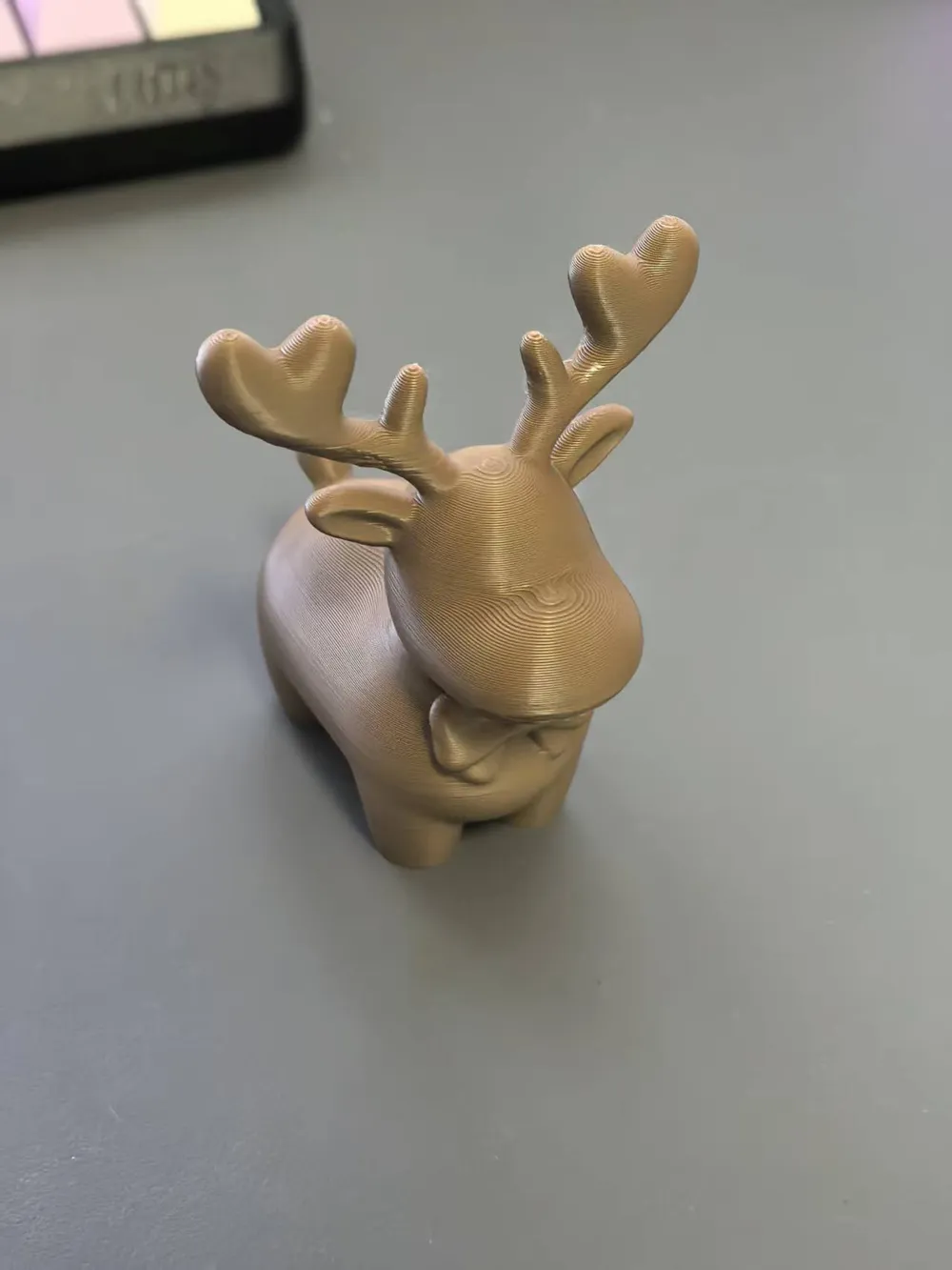 Heart-shaped Fat Reindeer - Free 3D Print Model - MakerWorld