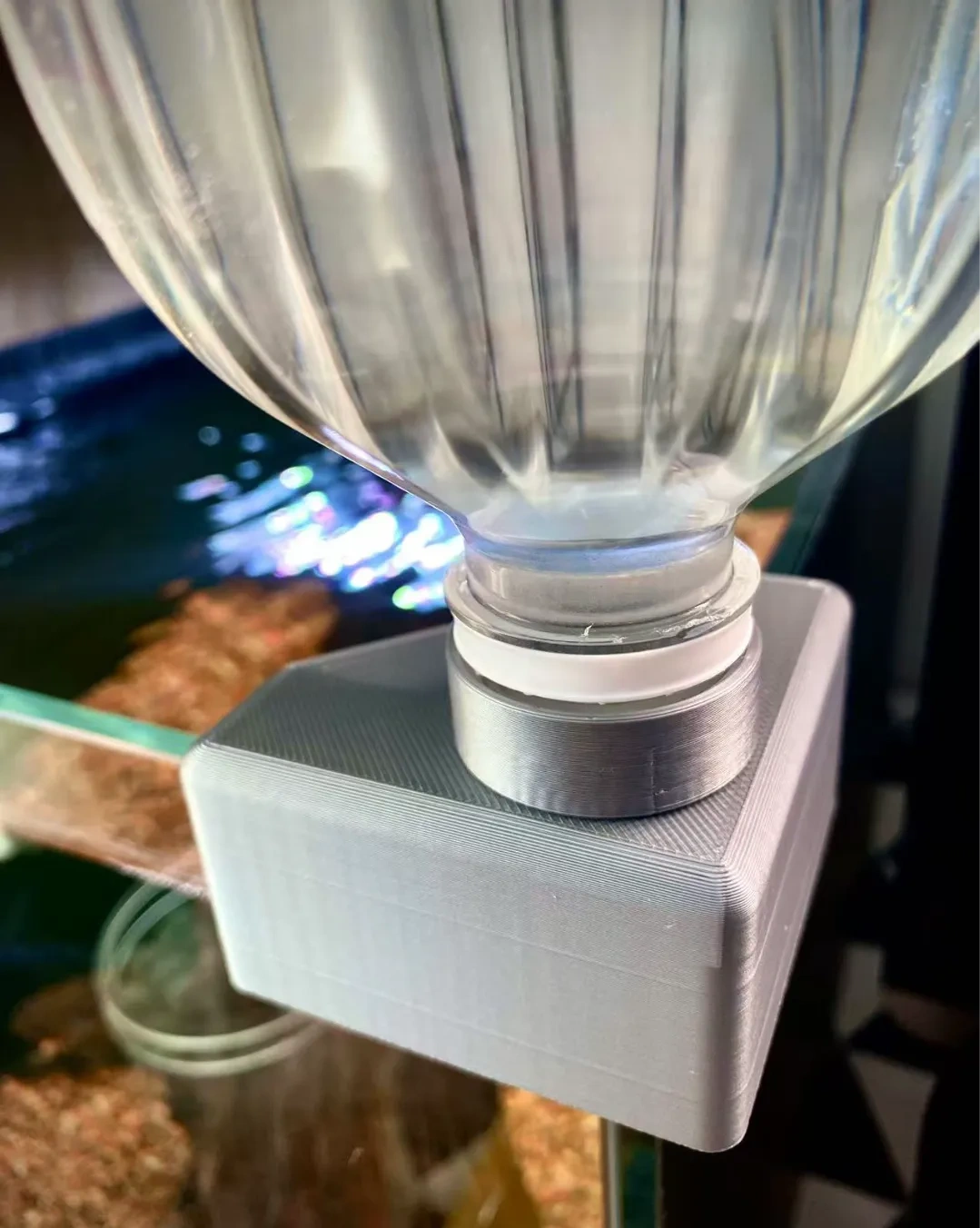 L-shaped high-load capacity full-size aquarium water top-up device by ...