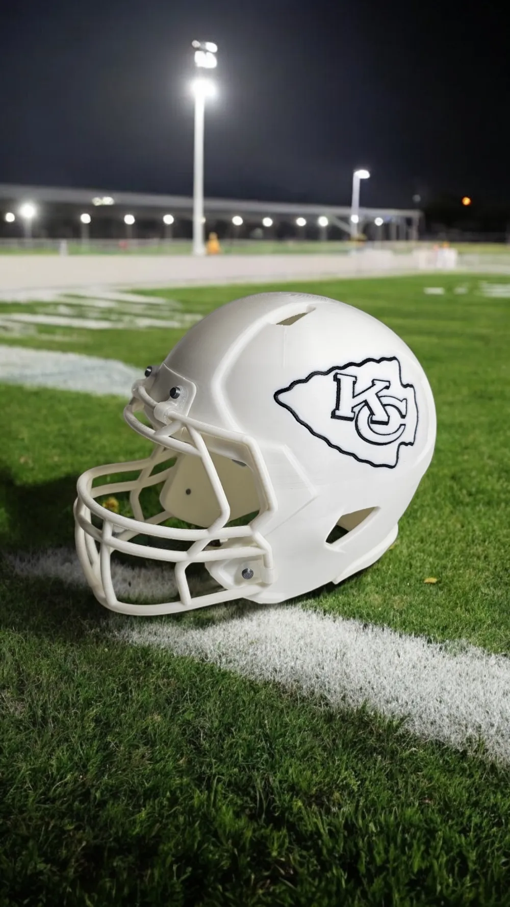 Kansas City Chiefs NFL Football Helmet - Free 3D Print Model - MakerWorld