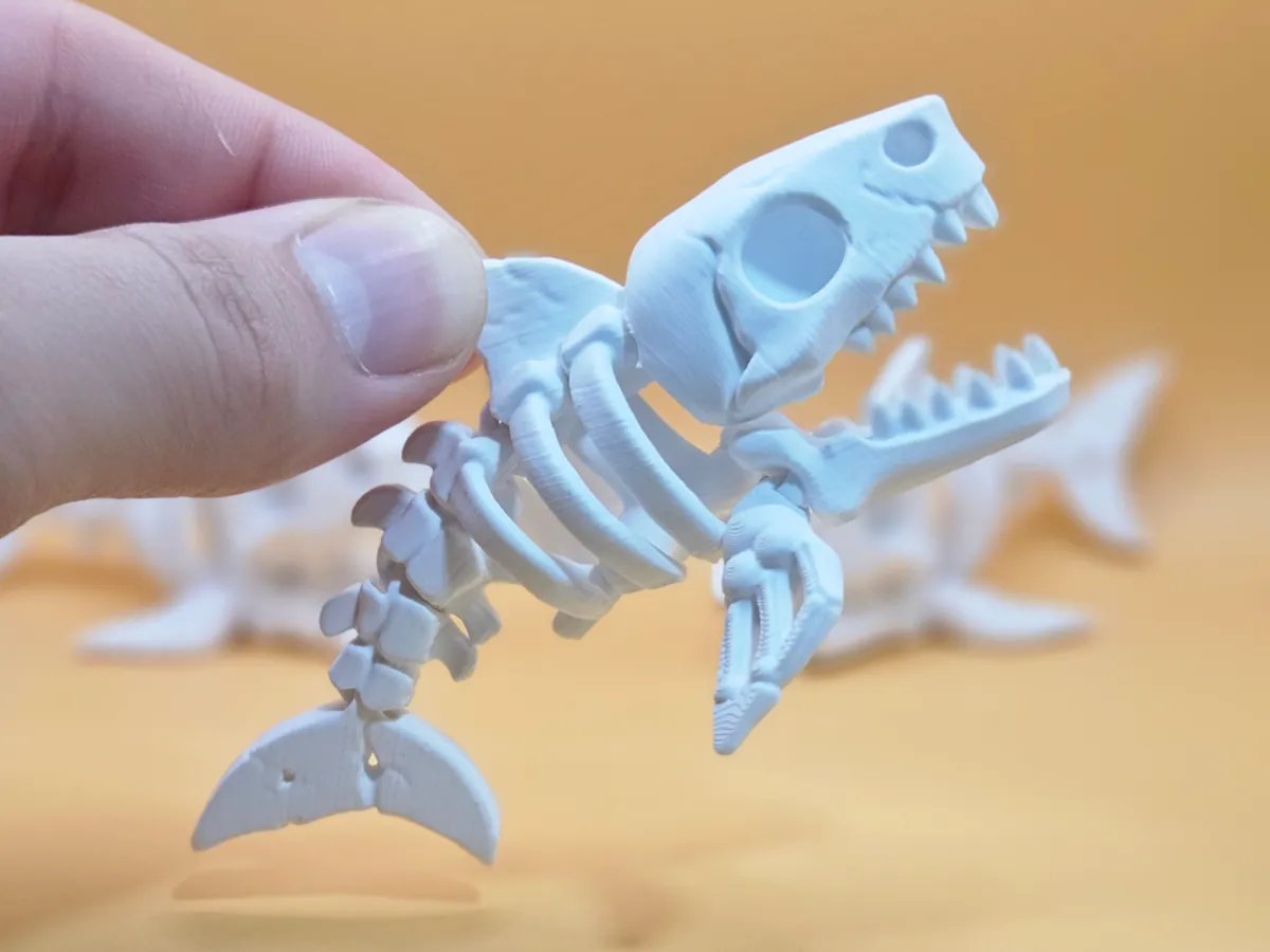 Skully - Articulated Flexi Skeleton Shark Keychain - Free 3D Print ...