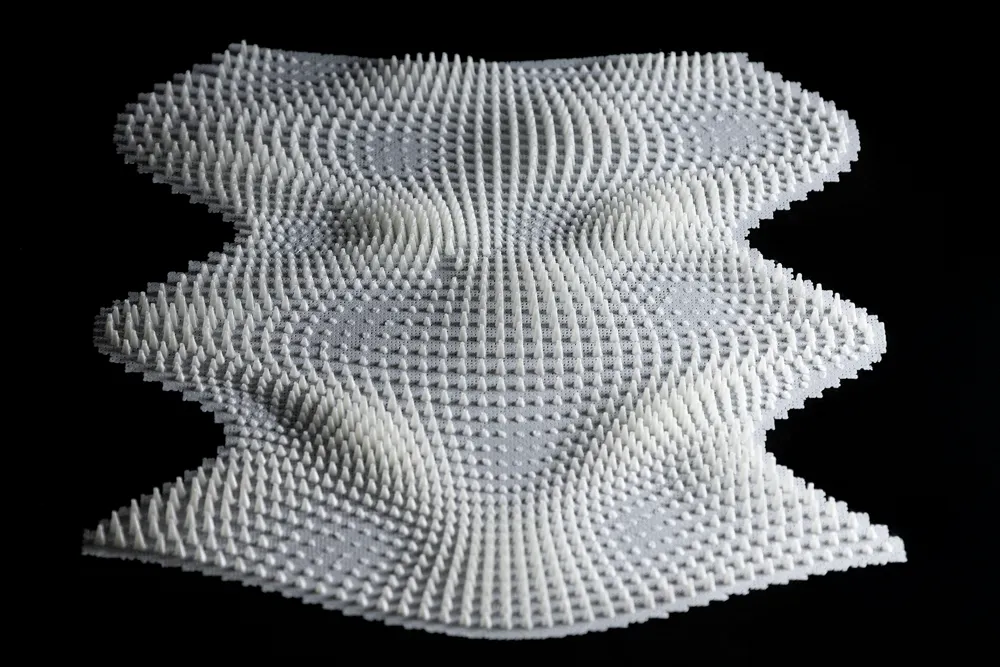 Customizable Parametric Lattice Fabric with Wave Interference Effects 0 ...