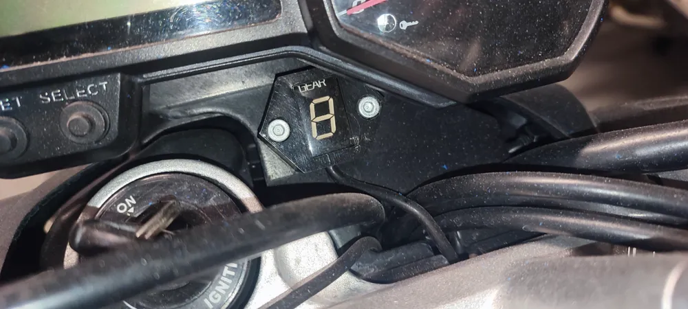 Gear indicator housing for yamaha fz 6 motorcycle by Barti - MakerWorld