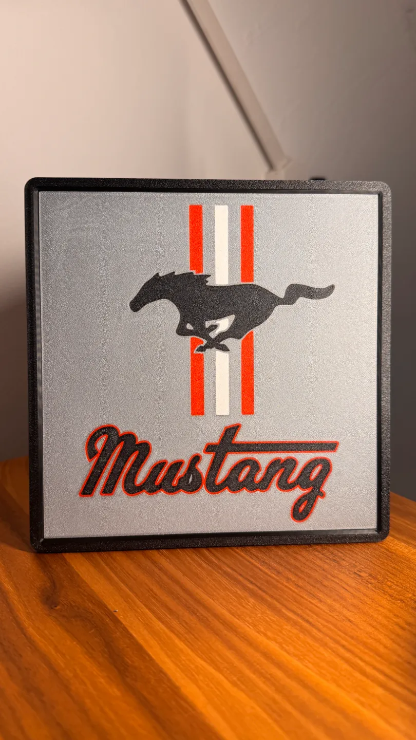 Mustang Patch for multimaterial printing by 3D_Print_DE - MakerWorld
