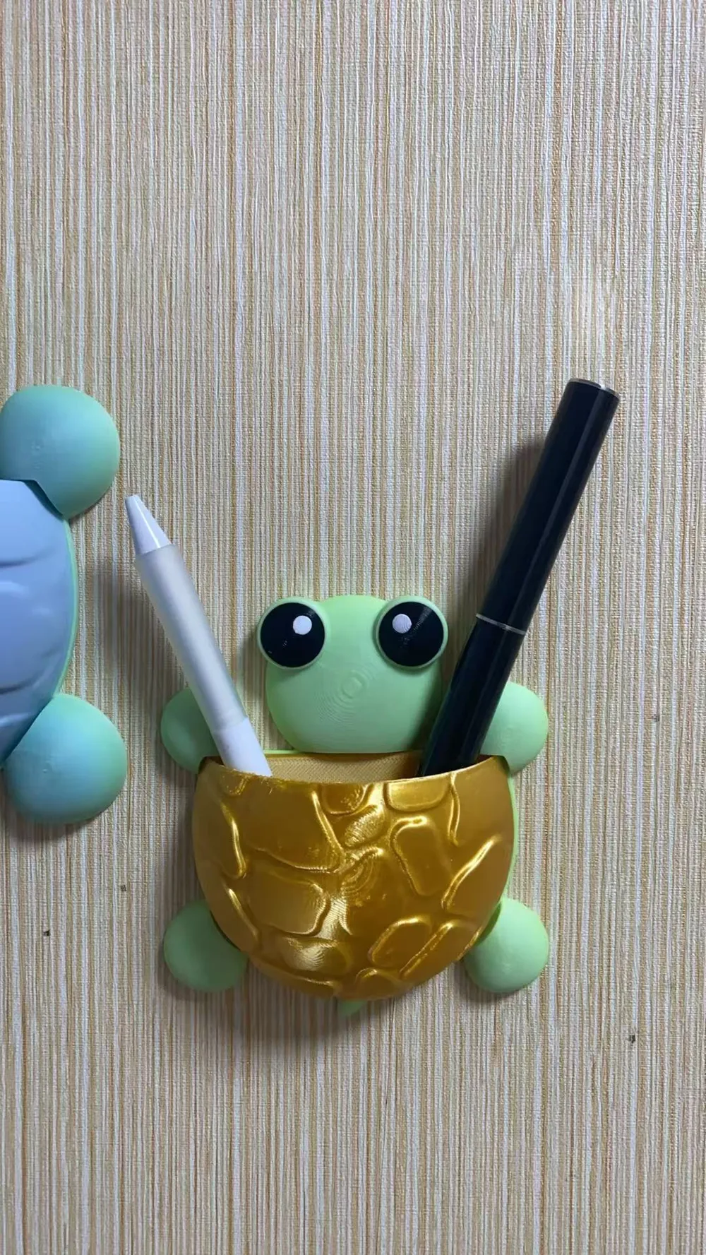 Little Turtle Pen Holder by Robert MakerWorld: Download Free 3D Models