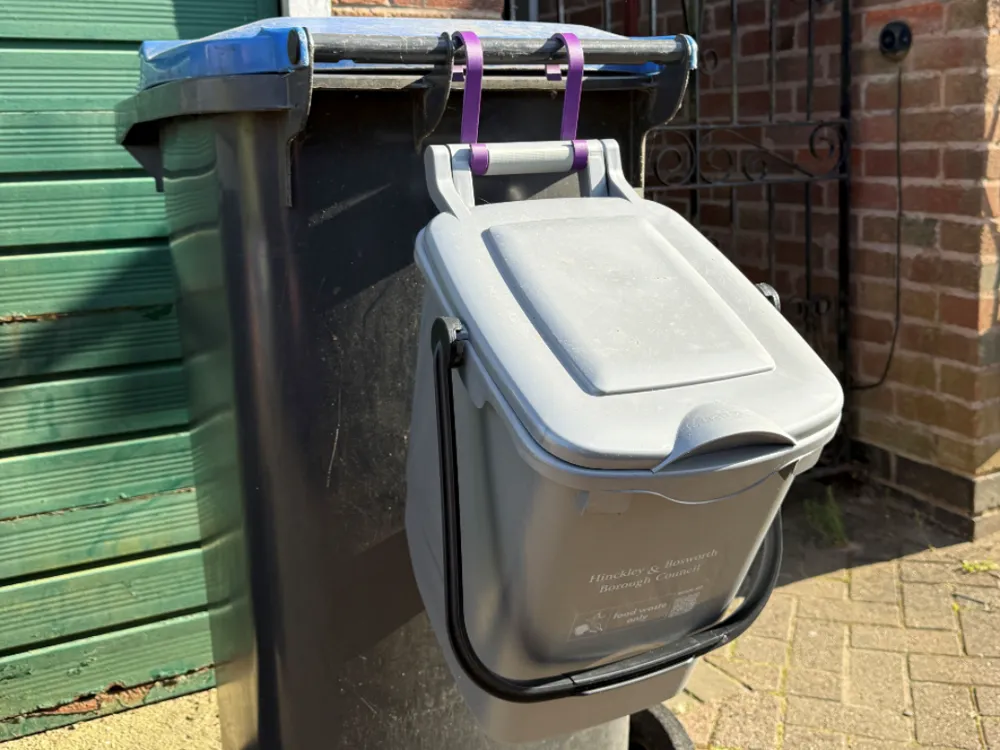 UK food waste Bin hooks and spacer - Free 3D Print Model - MakerWorld
