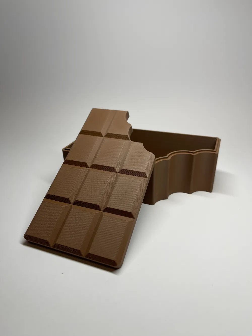 Chocolate Box by SpaceBoyMakerWorld: Download Free 3D Models