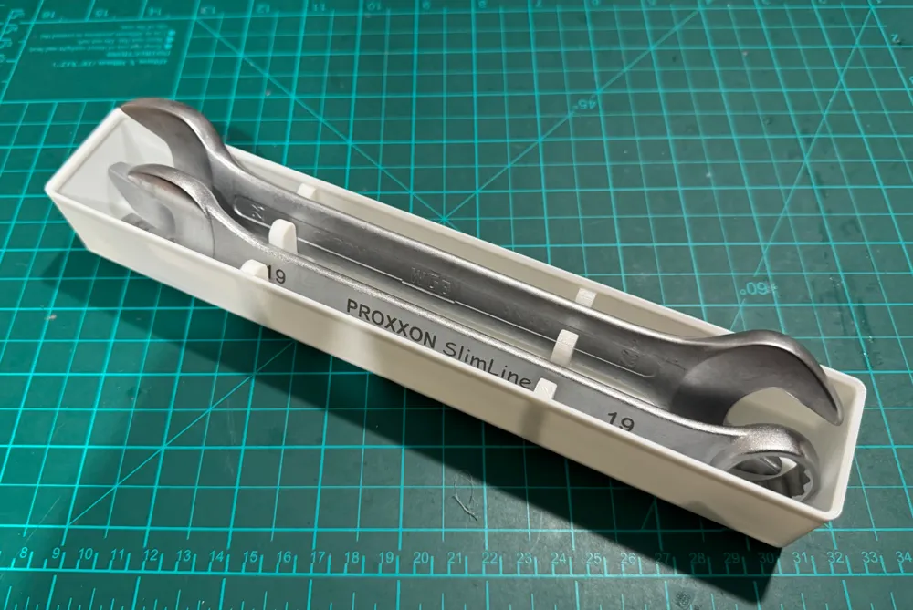 Gridfinity dual large wrench holder (6x1) by Olex - MakerWorld