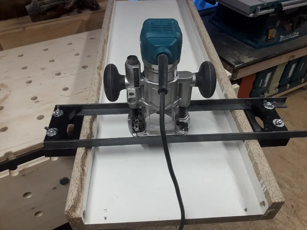 makita router sled by V-Tom MakerWorld: Download Free 3D Models