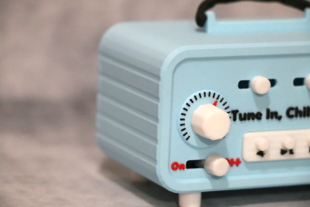 Retro FM Radio Music Box by Ellipse MakerWorld: Download Free 3D Models