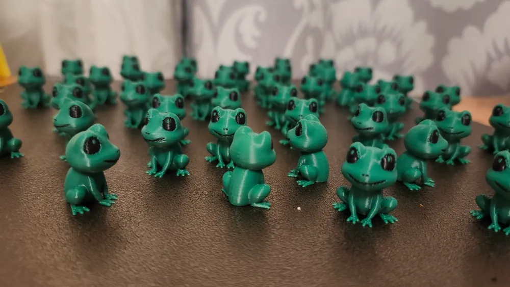 mini frogs - Free 3D Print Model - MakerWorld