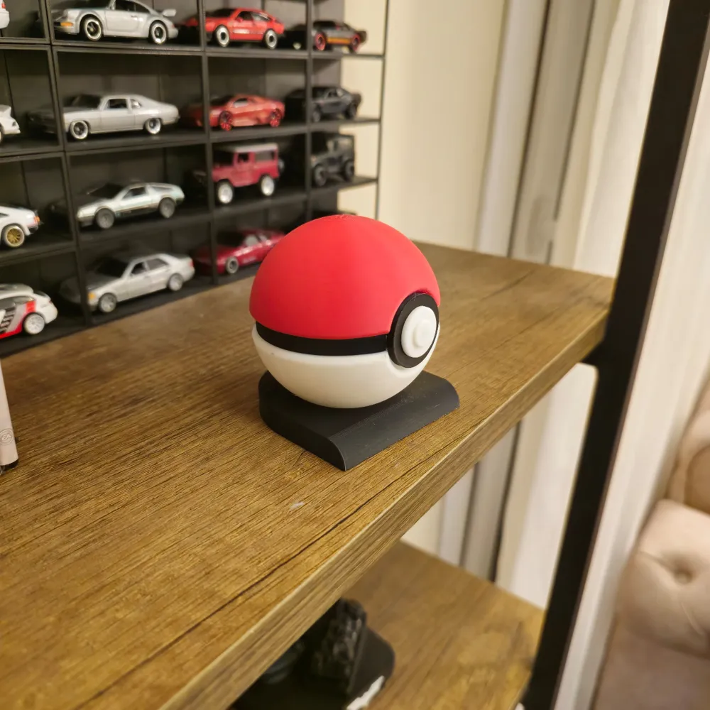 Classic Pokeball with Stand by VGameXpert - MakerWorld