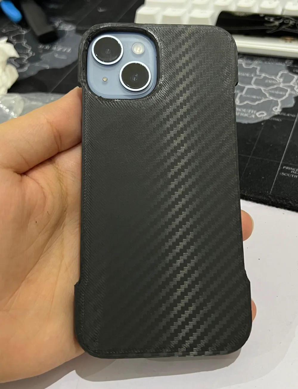 carbon fiber iphone 14 case by TRK MakerWorld: Download Free 3D Models