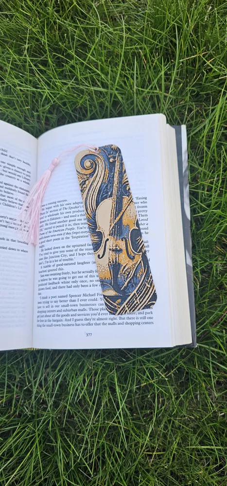 Brown Violin 3D Printed Bookmark by Lilith3dPrint - MakerWorld
