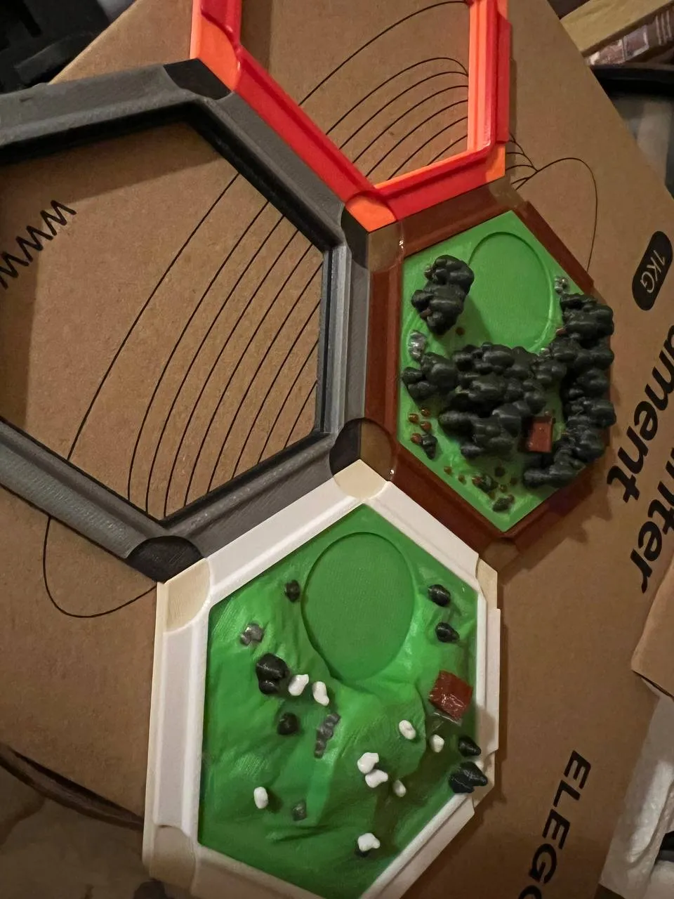 Catan tile frames (interlocking water only) - Free 3D Print Model ...