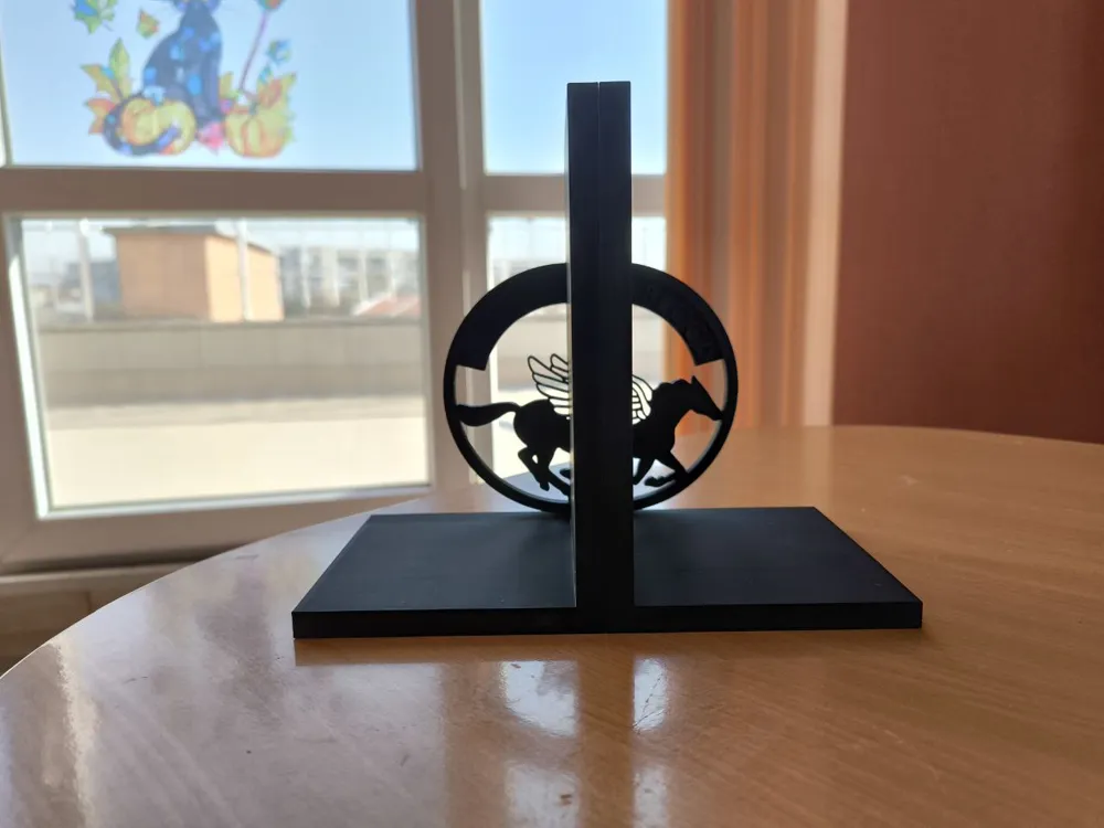 Percy Jackson Bookend - Free 3D Print Model - MakerWorld