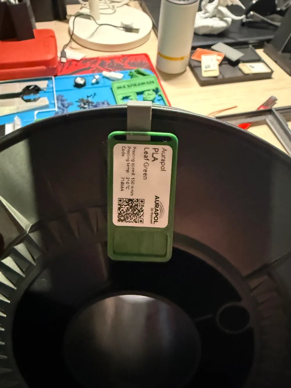 Filament clip - outer by LubosCzech - MakerWorld
