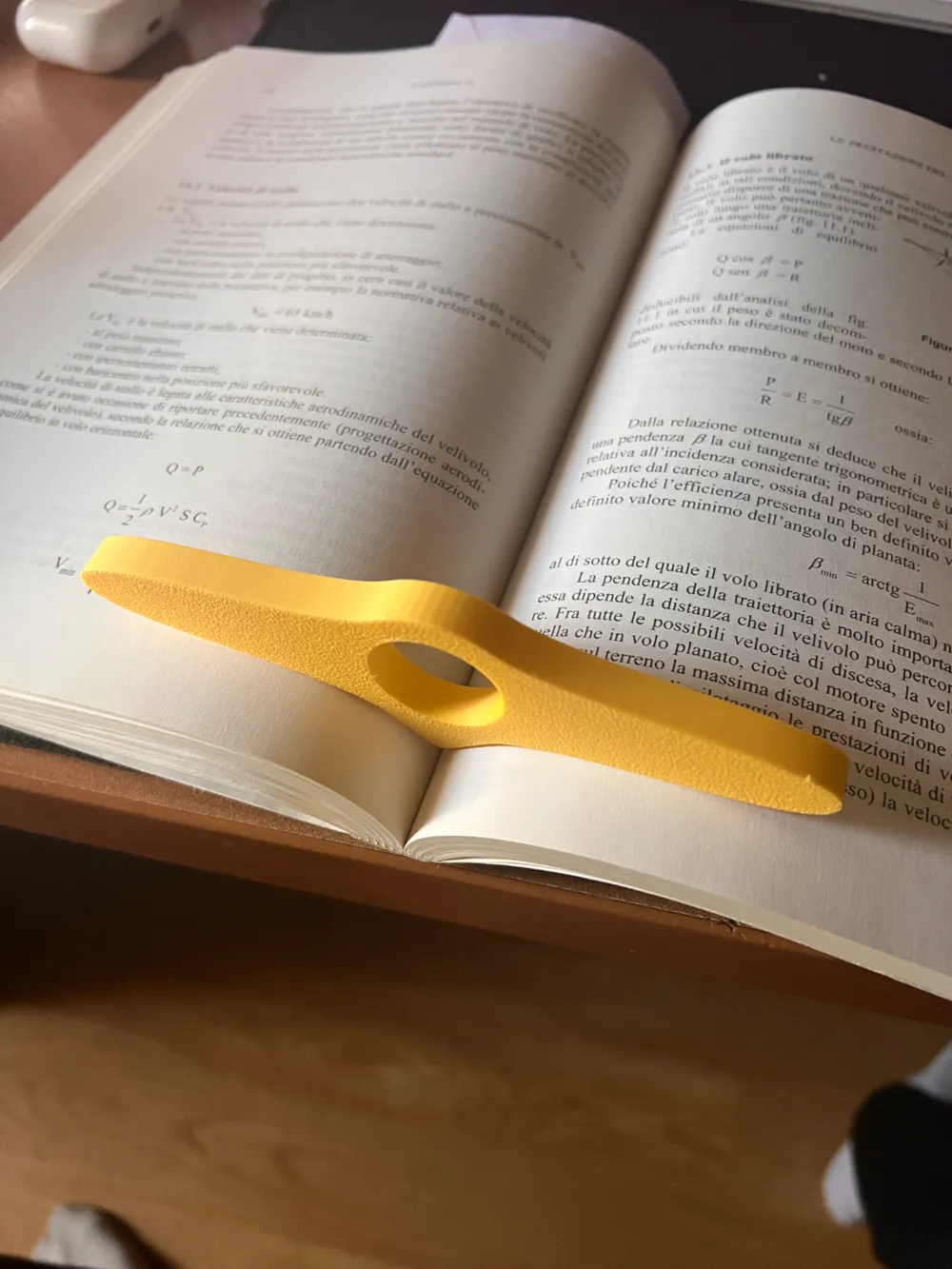 Thumb Ring Book Holder - Free 3D Print Model - MakerWorld