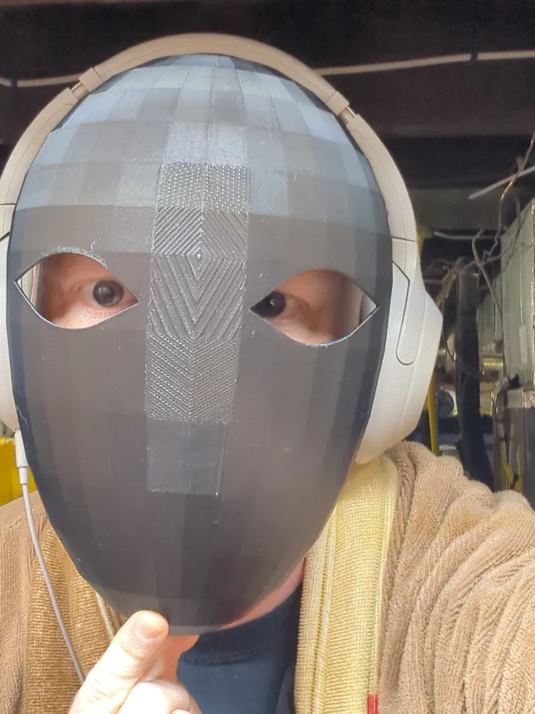 Simple featureless face mask by logan.crouch MakerWorld: Download Free ...