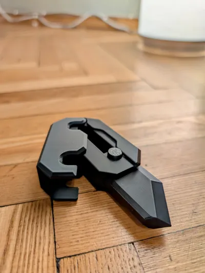 Gravity knife by dartwadeggMakerWorld: Download Free 3D Models