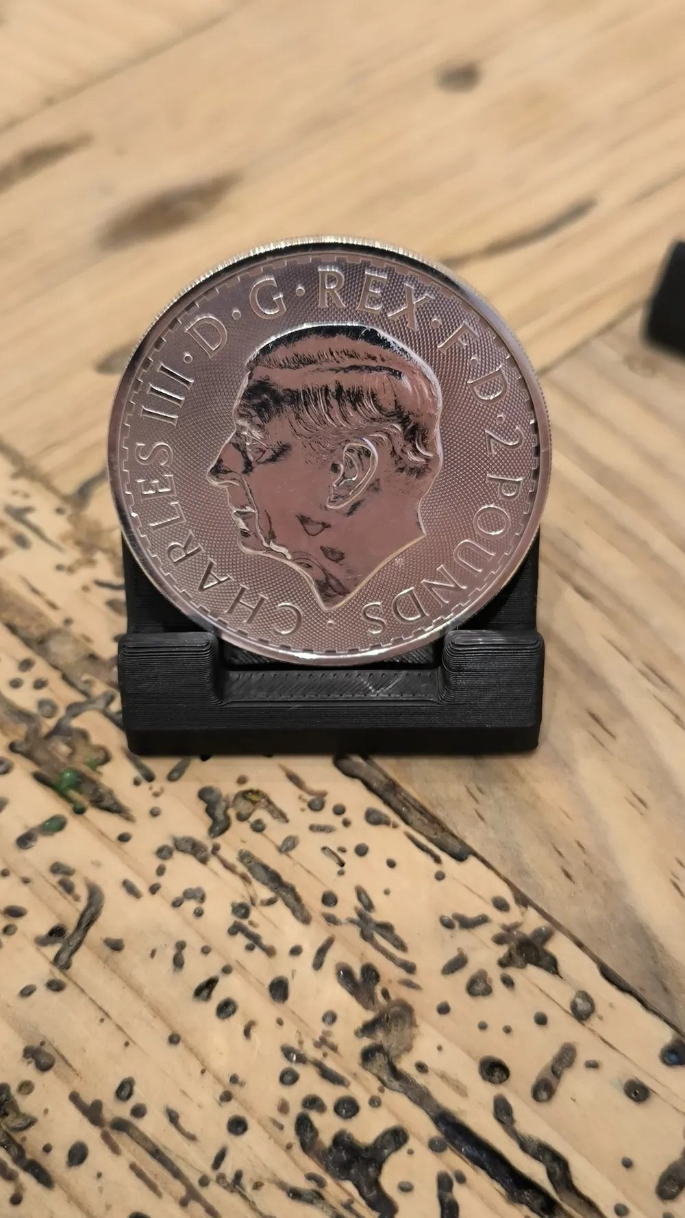 Silver 1oz Coin Display Stand Photographing Coins - Free 3D Print Model ...