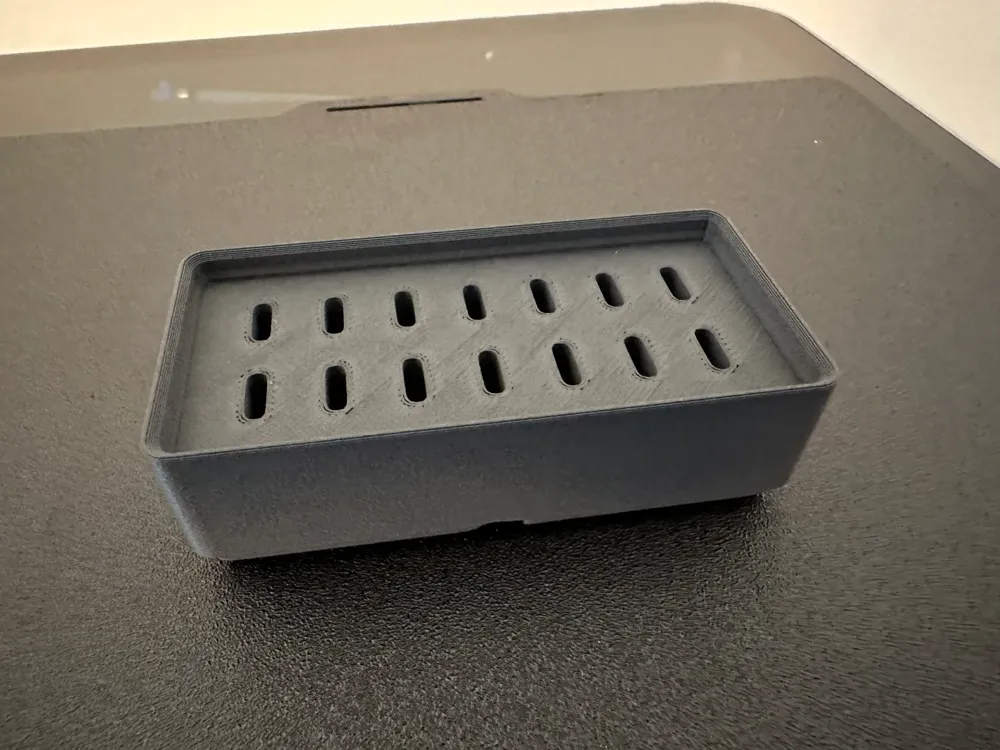 Gridfinity USB-C holder Remixed by binaryanomaly - MakerWorld