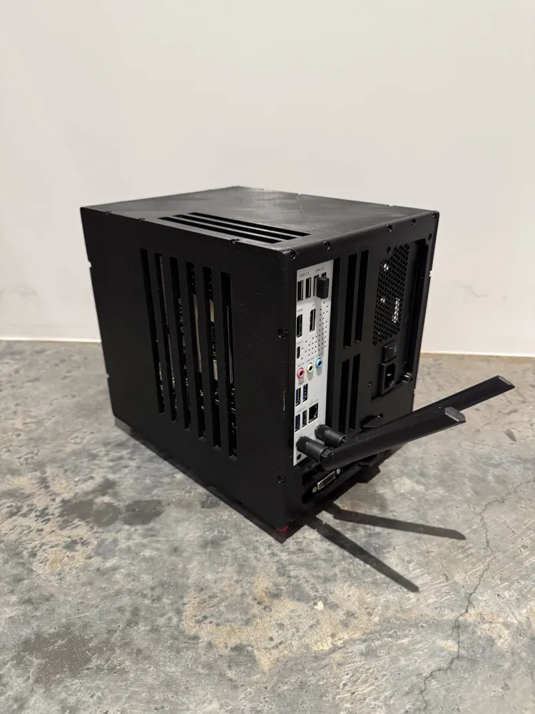 11.2L Mini ITX Case with ATX PSU (No Riser Needed) by Thud MakerWorld ...