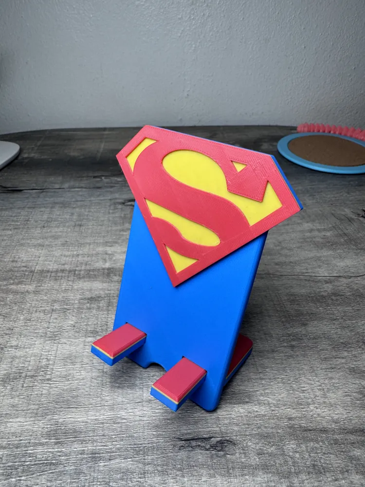 Superman Logo Phone Holder - Free 3D Print Model - MakerWorld