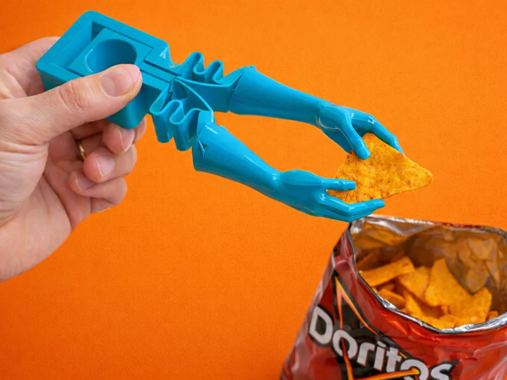 Chips Grabber - Eating in style - Free 3D Print Model - MakerWorld