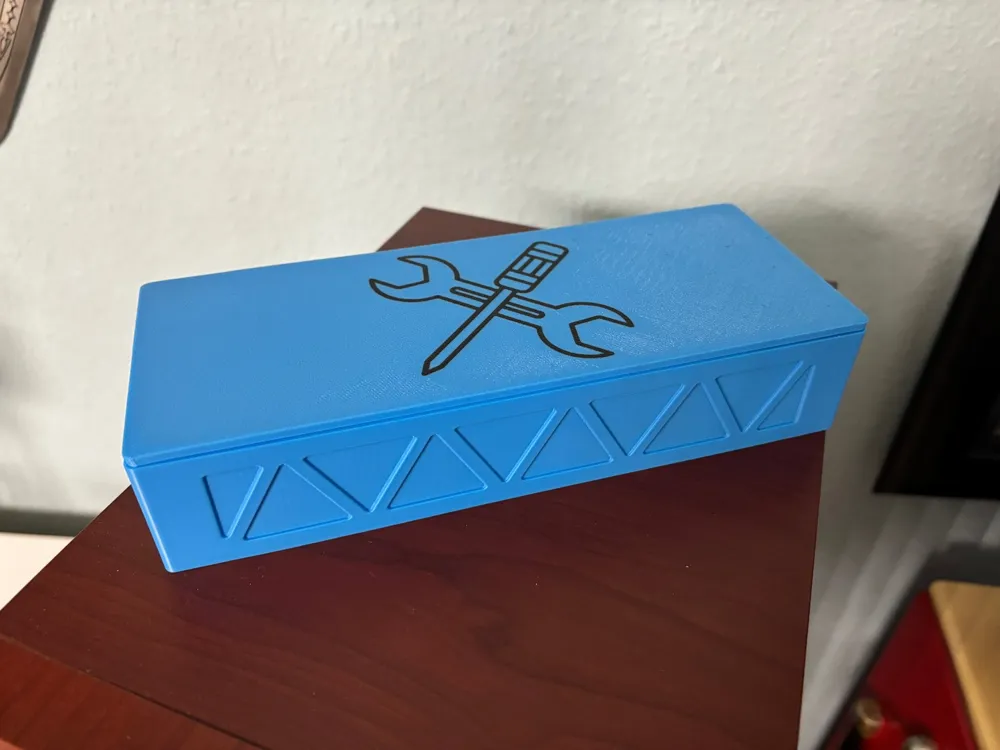 Tool - Toolbox with Lid v.2 by DaVinci - MakerWorld