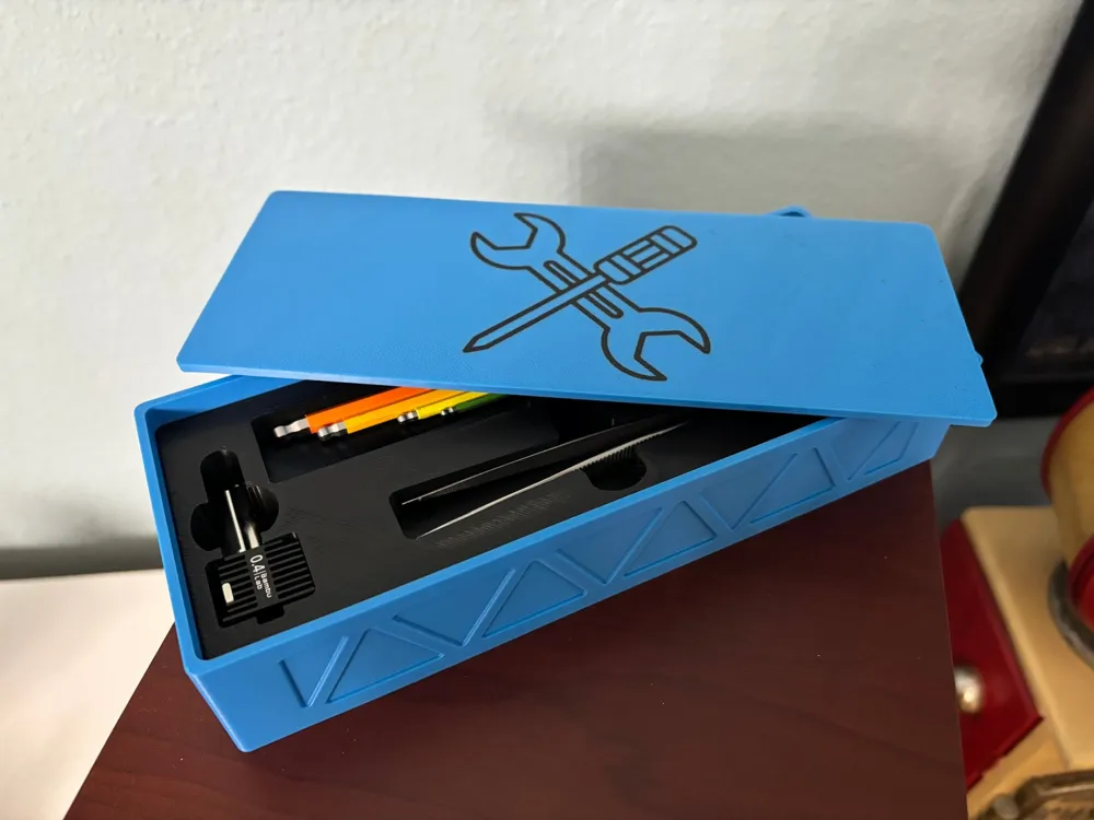 Tool - Toolbox with Lid v.2 by DaVinci - MakerWorld