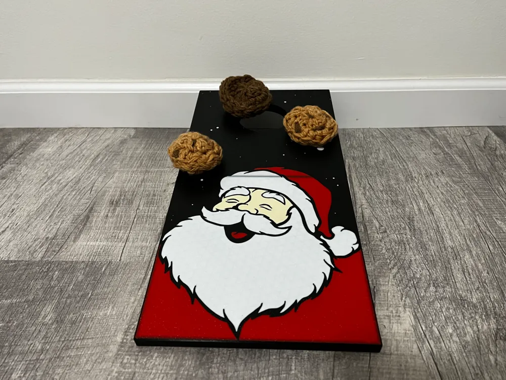 Mini Cornhole Santa by Dylan_ - MakerWorld